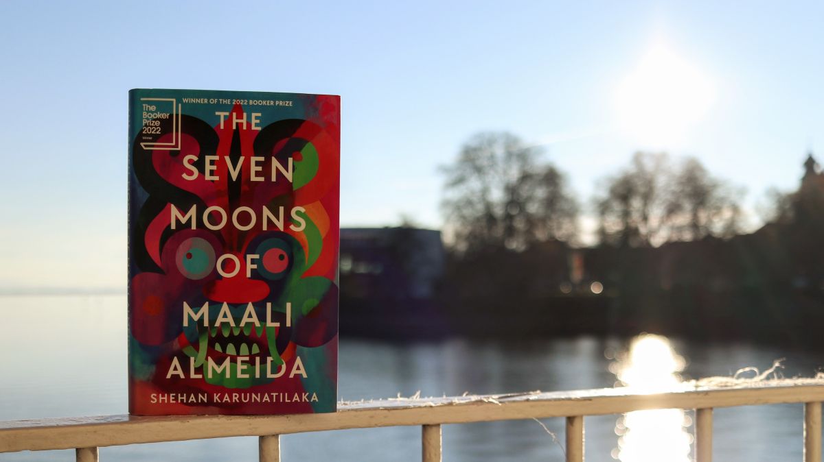 The Seven Moons of Maali Almeida by Shehan Karunatilaka – CLARITY AND CHAOS